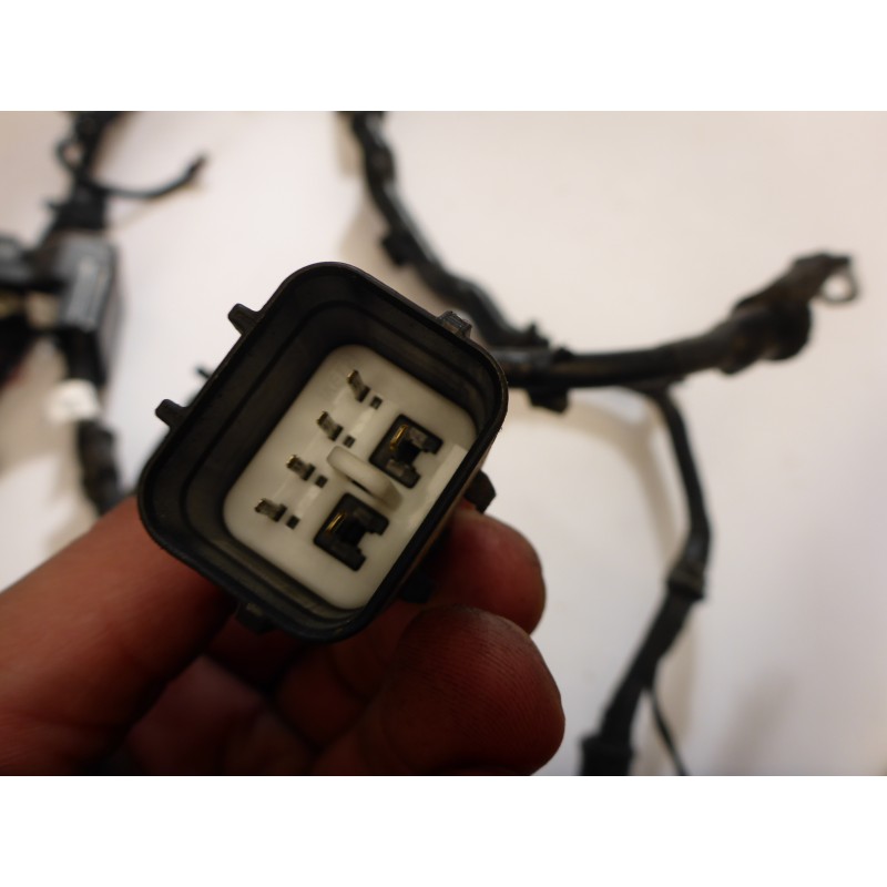 WIĄZKA KLEMA PLUSOWA KIA SPORTAGE IV 2015- 1.7 CRDI