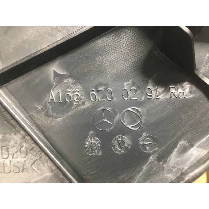 ŚLIZG MOCOWANIE LAMPY GLE W166 15- A1666200091