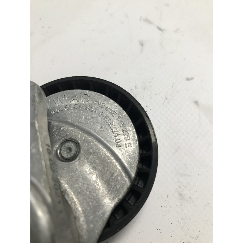 NAPINACZ ROLKA PASKA VW POLO 2G 17- 04E145299E