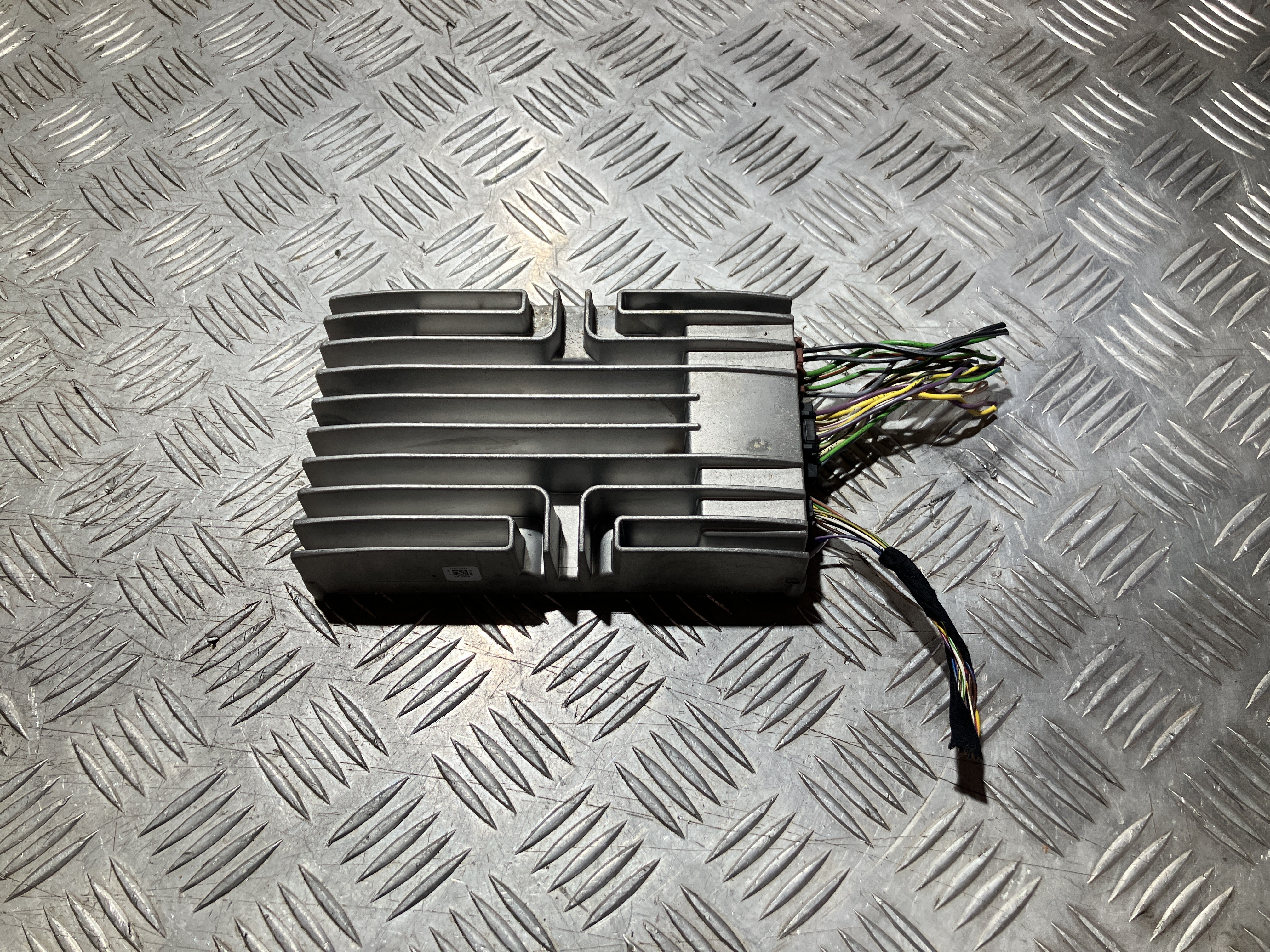 MODUŁ WZMACNIACZ AUDIO LAND ROVER DISCOVERY SPORT L550