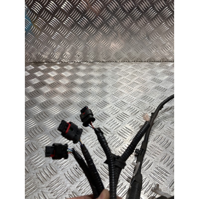 WIĄZKA ZDERZAKA PRZÓD CZUJNIKÓW 4XPDC SUZUKI SX4 S-CROSS II 21-