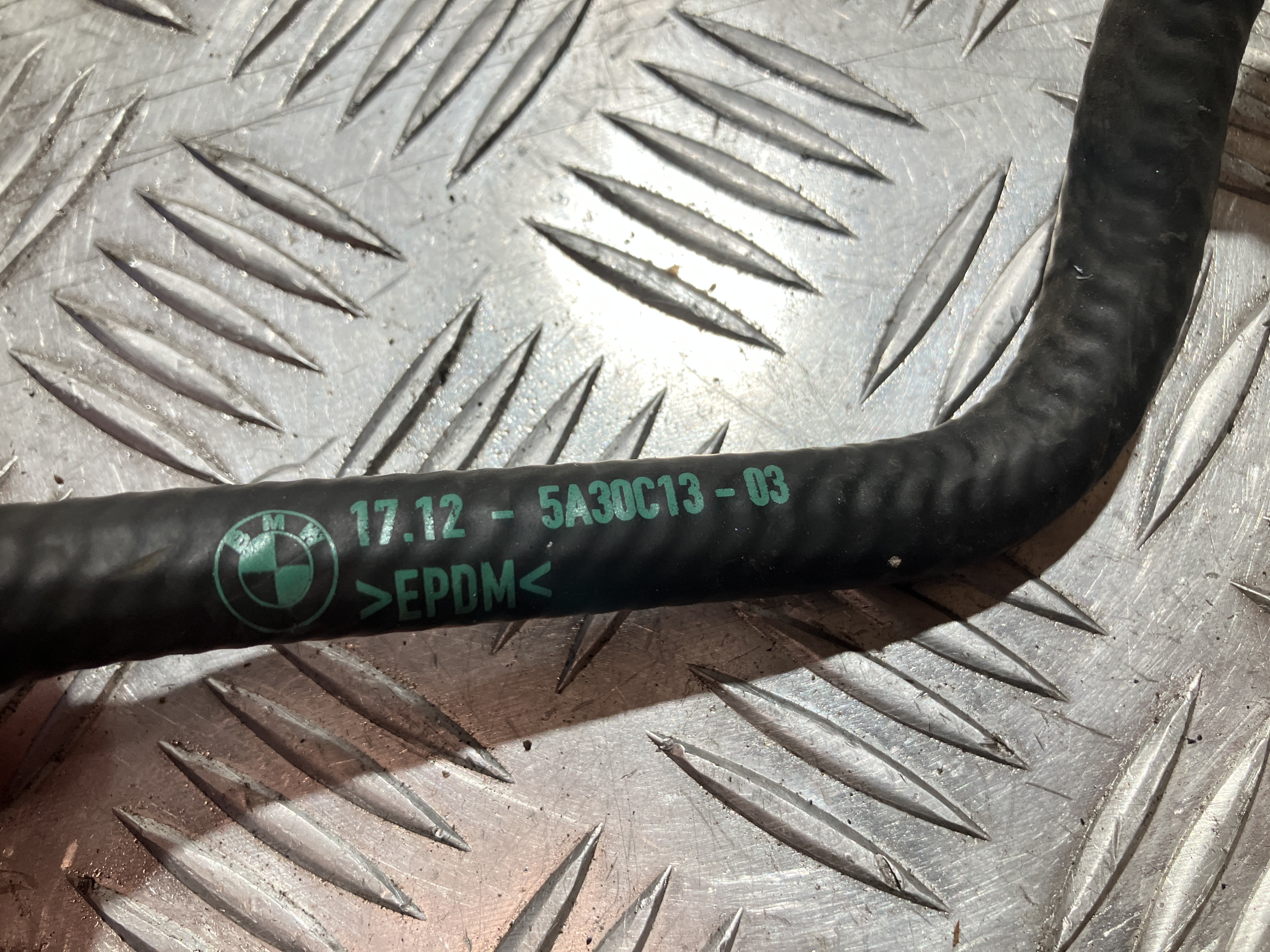 PRZEWÓD RURA WODY BMW X1 U11 PHEV 25 EX 1.5i