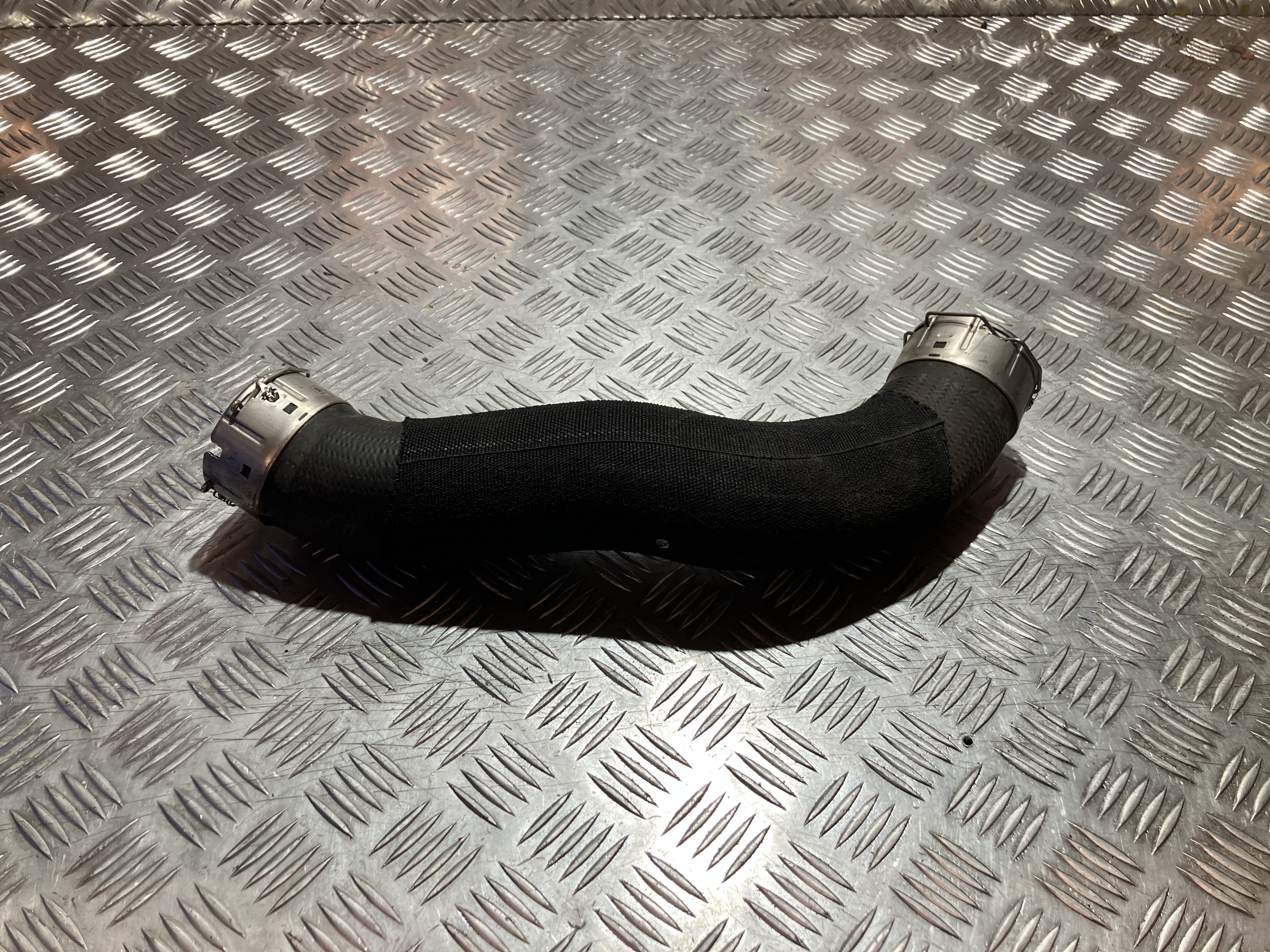 PRZEWÓD RURA POWIETRZA BMW X1 U11 PHEV 25 EX 1.5i