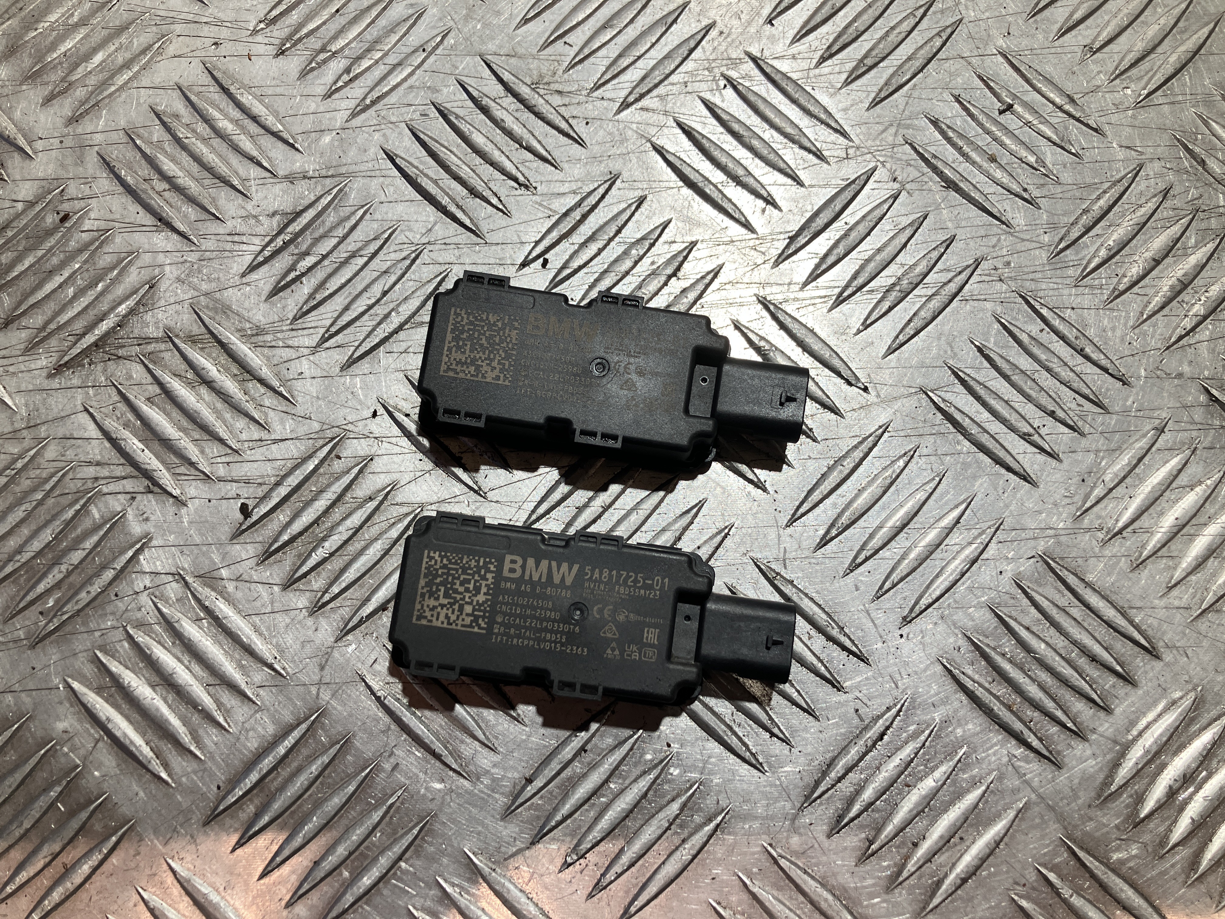 MODUŁ WZMACNIACZ ANTENY BMW X1 U11 PHEV 25 EX 1.5i