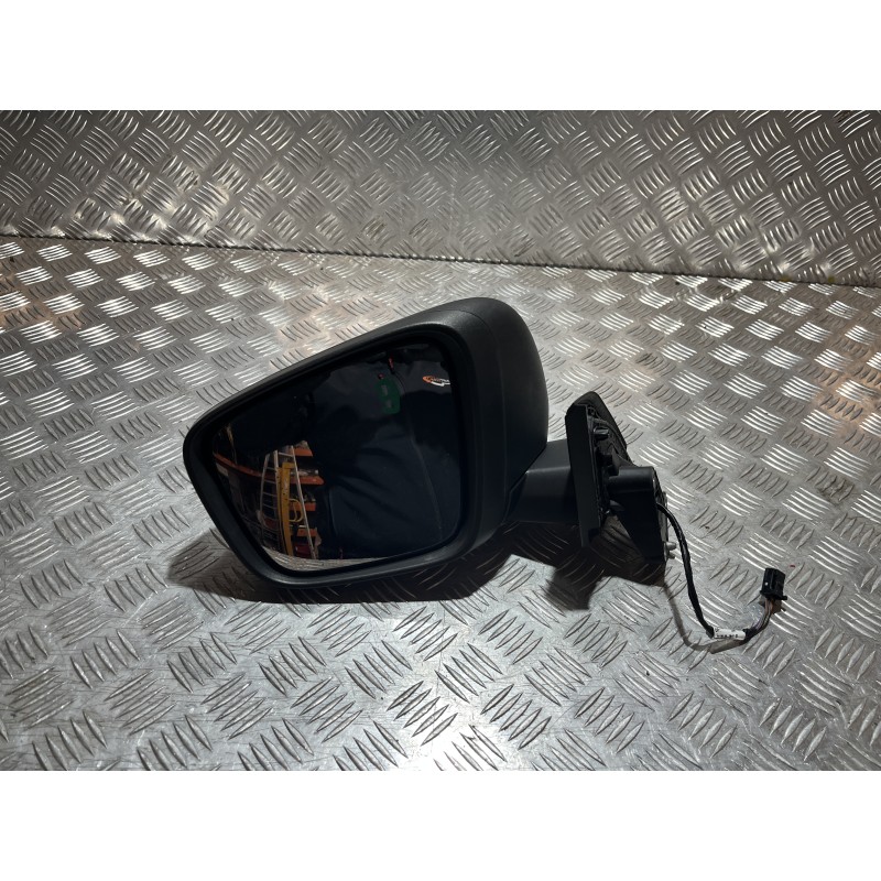 LUSTERKO ZEWNĘTRZNE LEWE NISSAN TOWNSTAR XFK 22- 9 PIN