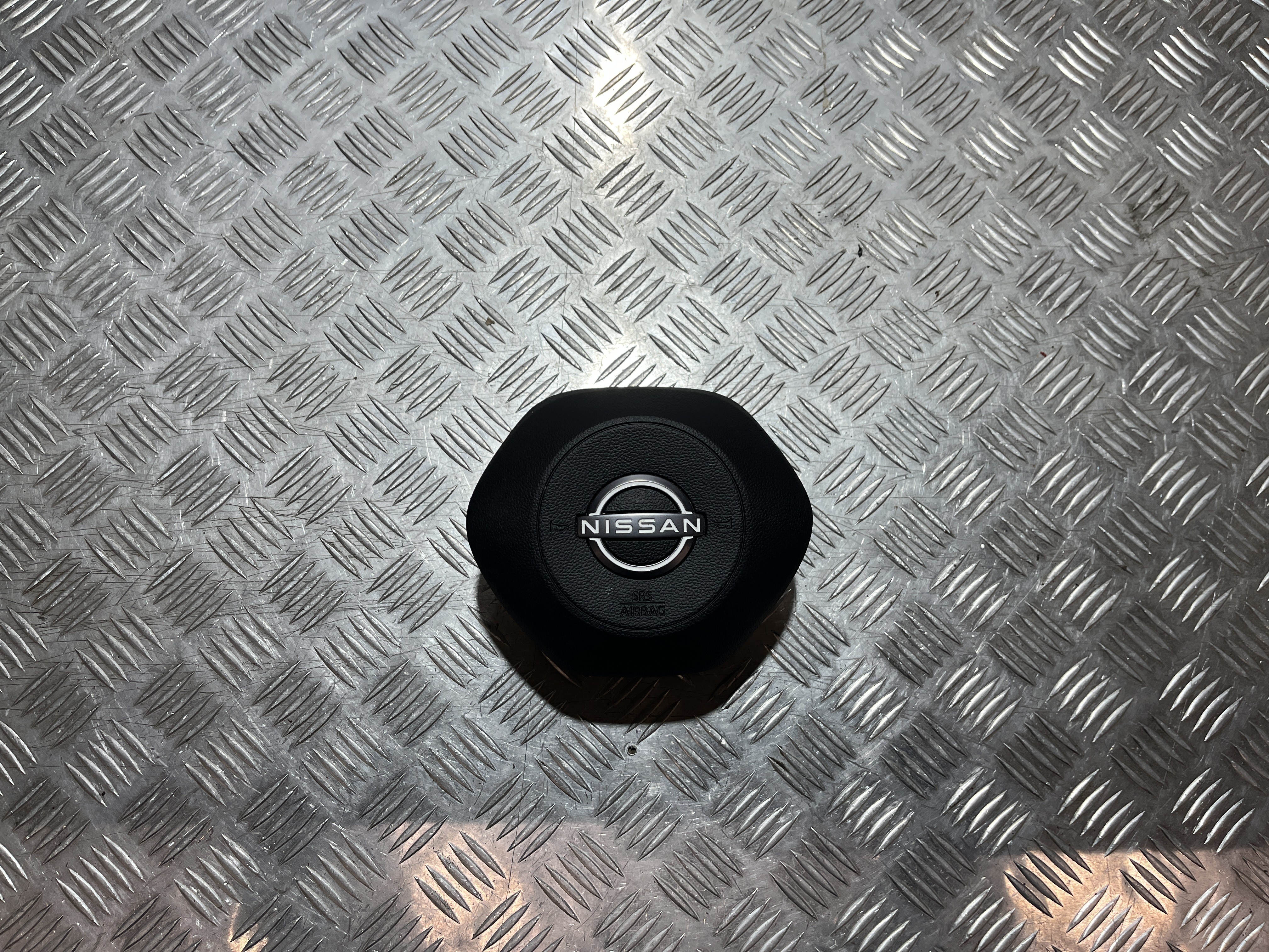 PODUSZKA AIRBAG KIEROWCY NISSAN TOWNSTAR XFK 22-