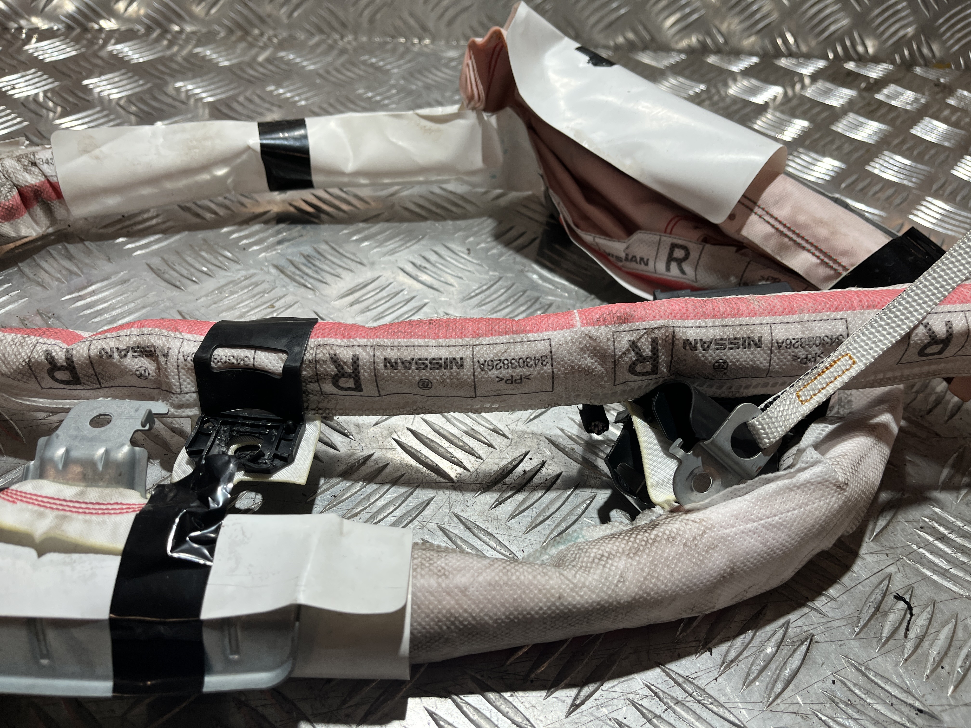 KURTYNA PRAWA AIRBAG NISSAN QASHQAI III J12 21-