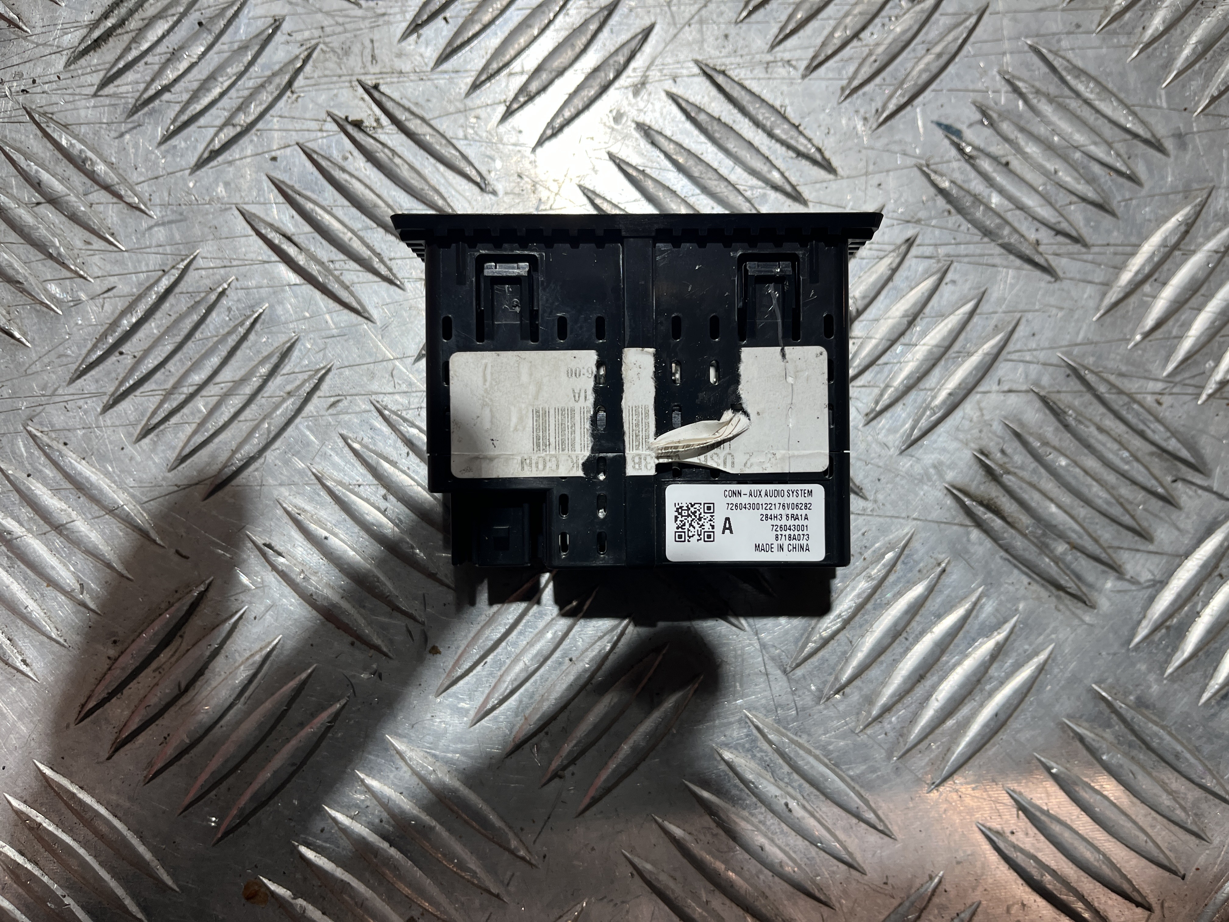 PORT GNIAZDO USB NISSAN QASHQAI III J12 21-