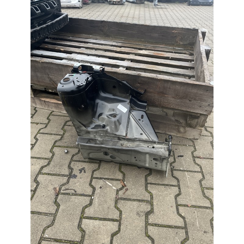 PODŁUŻNICA FARTUCH LEWY PRZÓD FORD FIESTA MK8 17-