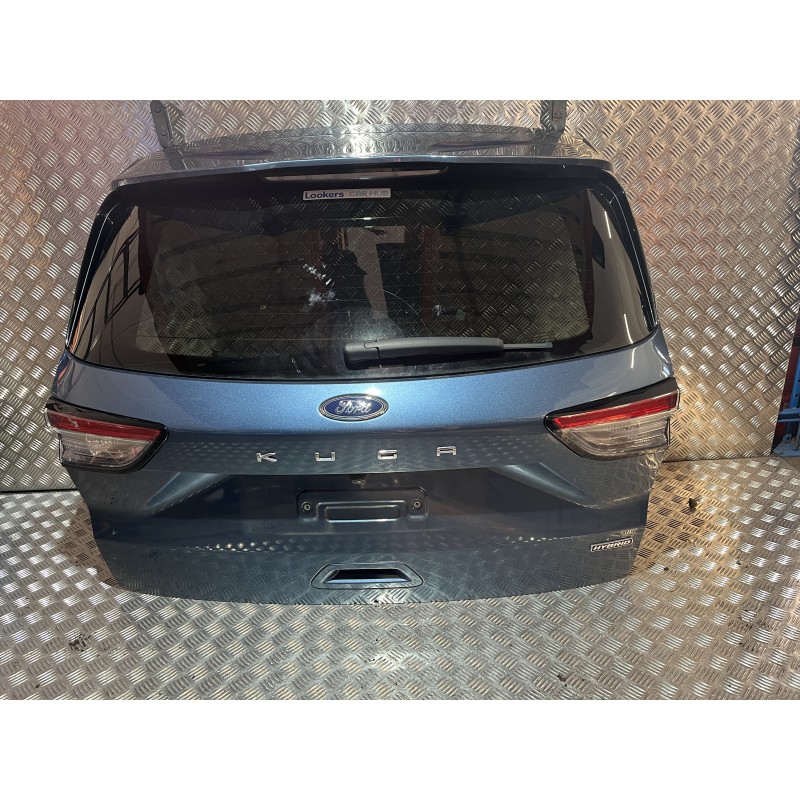 KLAPA BAGAŻNIKA TYŁ TYLNA KOMPLETNA LAMPY FORD KUGA III MK3 20- ST-LINE
