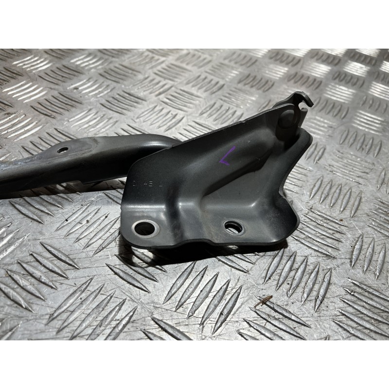 ZAWIAS MASKI LEWY MAZDA MX-30 20- 46G