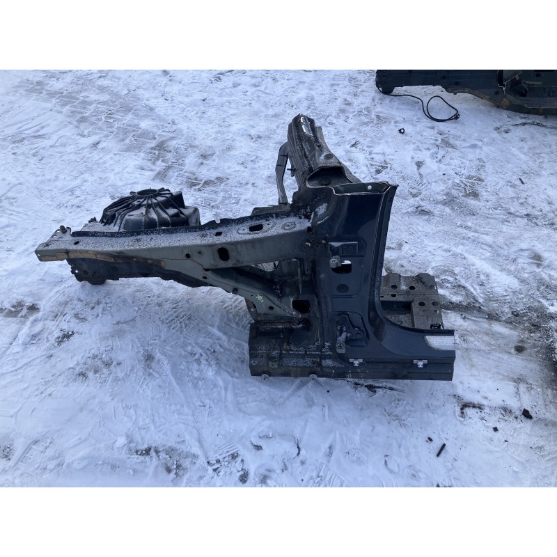 PODŁUŻNICA LEWA ĆWIARTKA MERCEDES C KLASA W205 KOMBI LAKIER 755