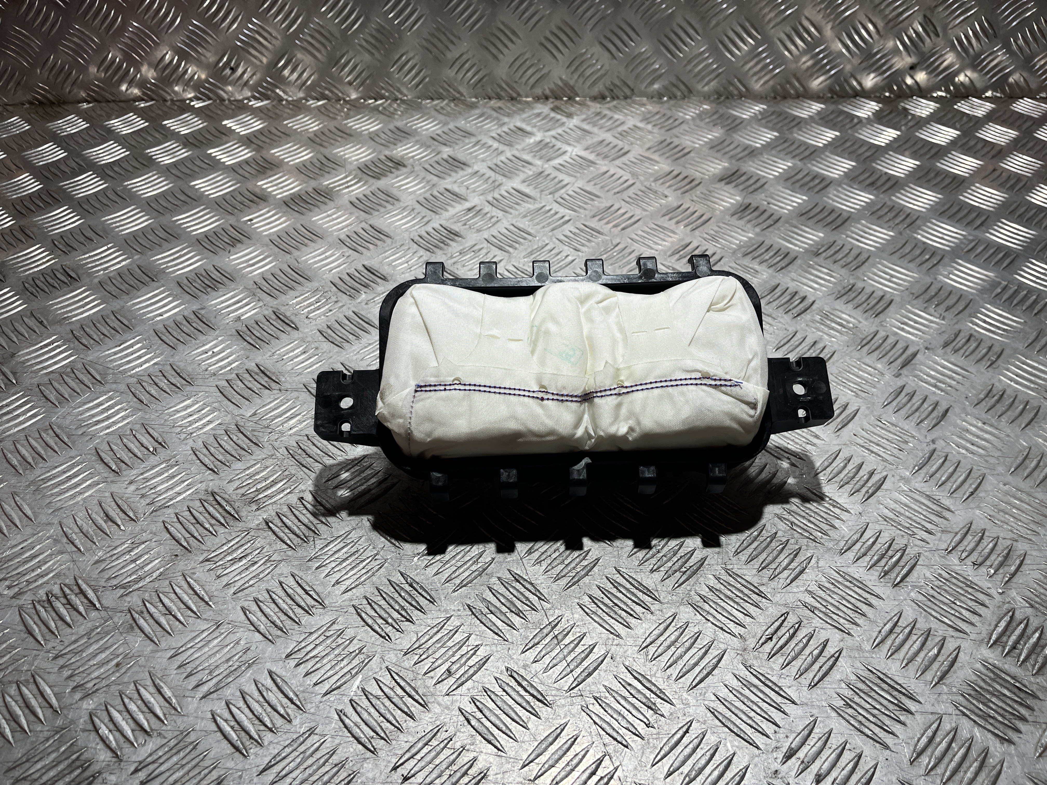 PODUSZKA PASAŻERA AIRBAG KIA CEED III KOMBI 18-