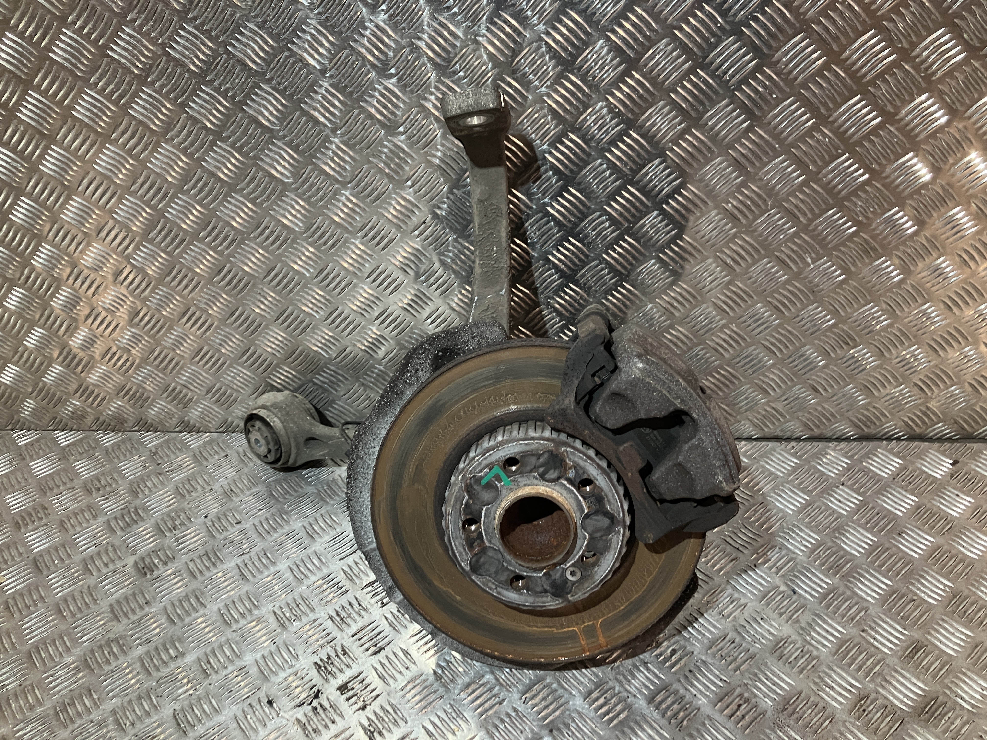 ZWROTNICA LEWY PRZÓD MERCEDES C KLASA W205 2.2 CDI