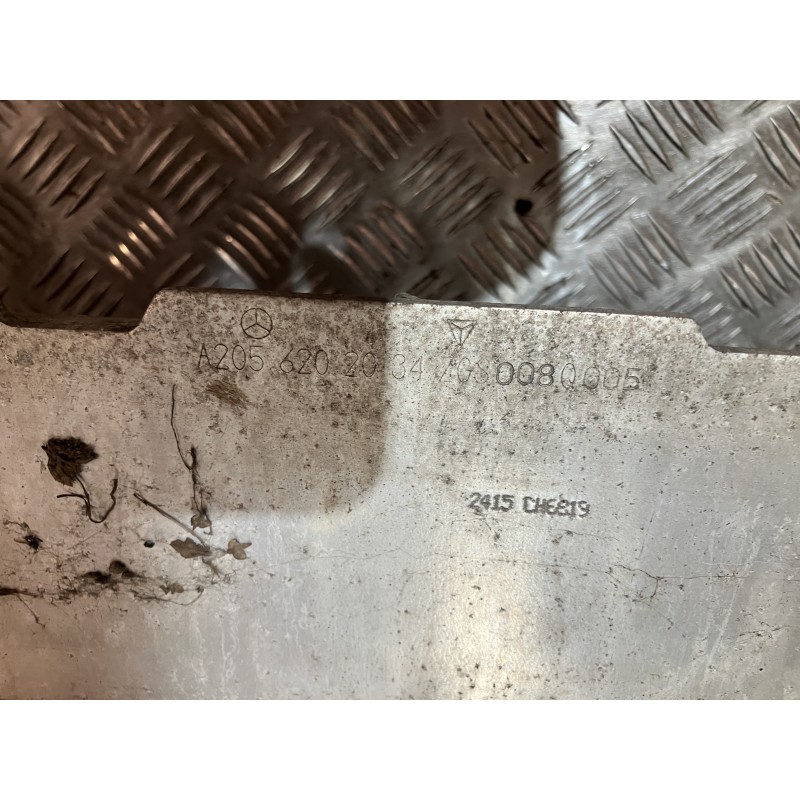 BELKA ZDERZAKA PRZÓD MERCEDES C KLASA W205 2.2 CDI